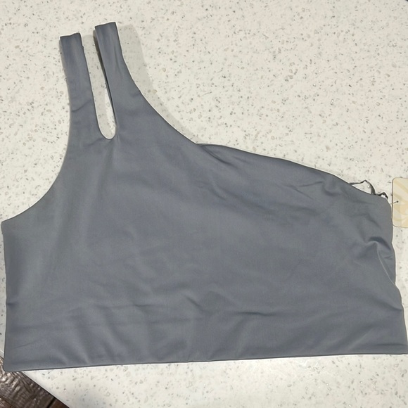 Fabletics | Intimates & Sleepwear | Fabletics Sports Bra | Poshmark